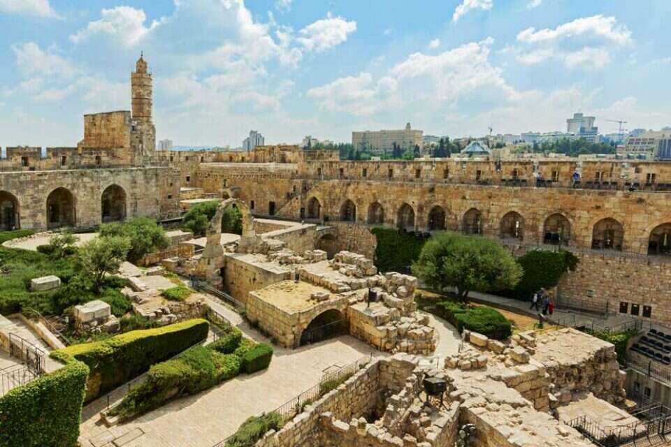 מעלים את ירושלים על ראש שמחתם | ישראל היום