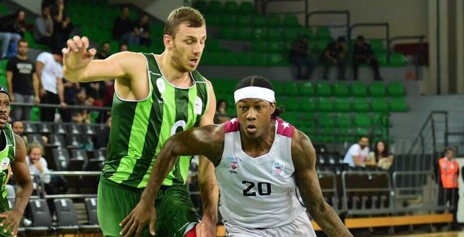 לא מוכנה לוותר: ארצ'י גודווין סיכם במכבי ראשל"צ