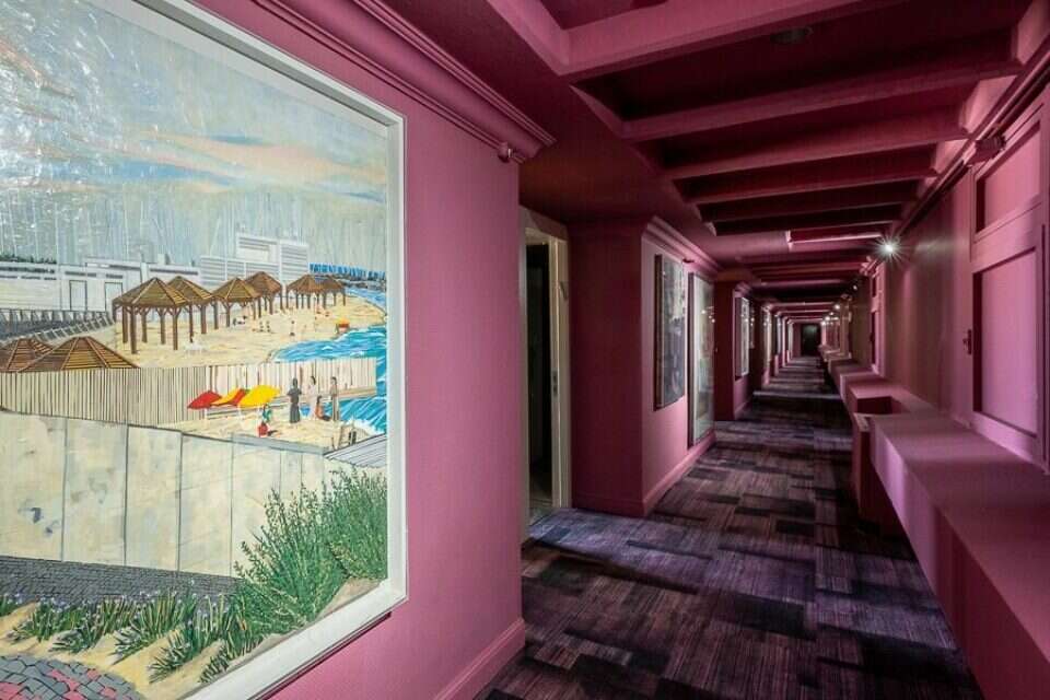 אורבניות ורדרדה: המלון החדש על הטיילת | ישראל היום