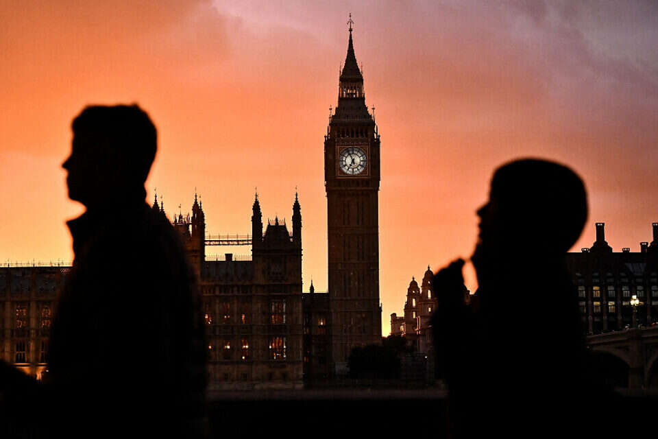 race-against-the-clock-a-malfunction-in-big-ben-may-prevent-it-from