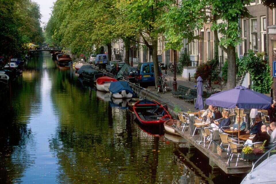 קחו משכנתה: מחירי טיסות חריגים במיוחד במהלך סוכות | ישראל היום