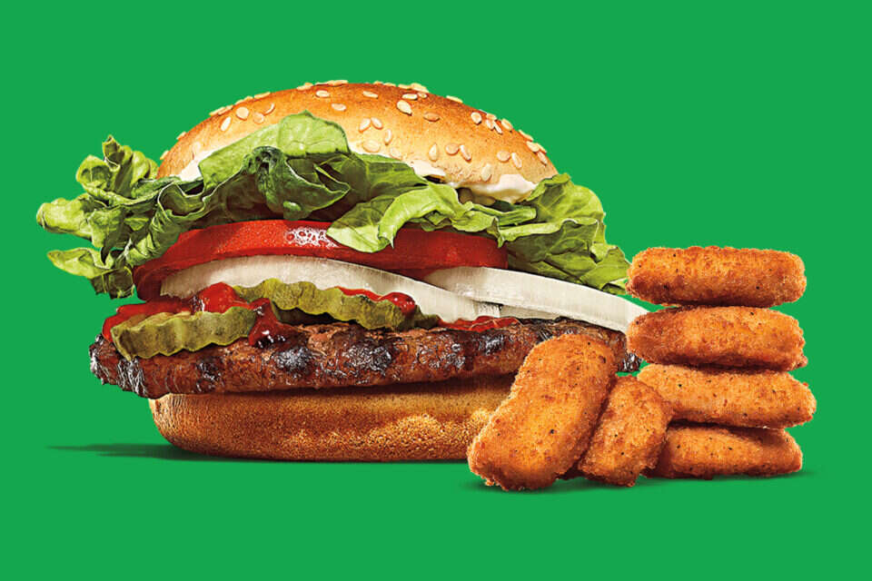 כמו הדבר האמיתי? ברגר קינג משיקה המבורגר ונאגטס טבעוניים | ישראל היום