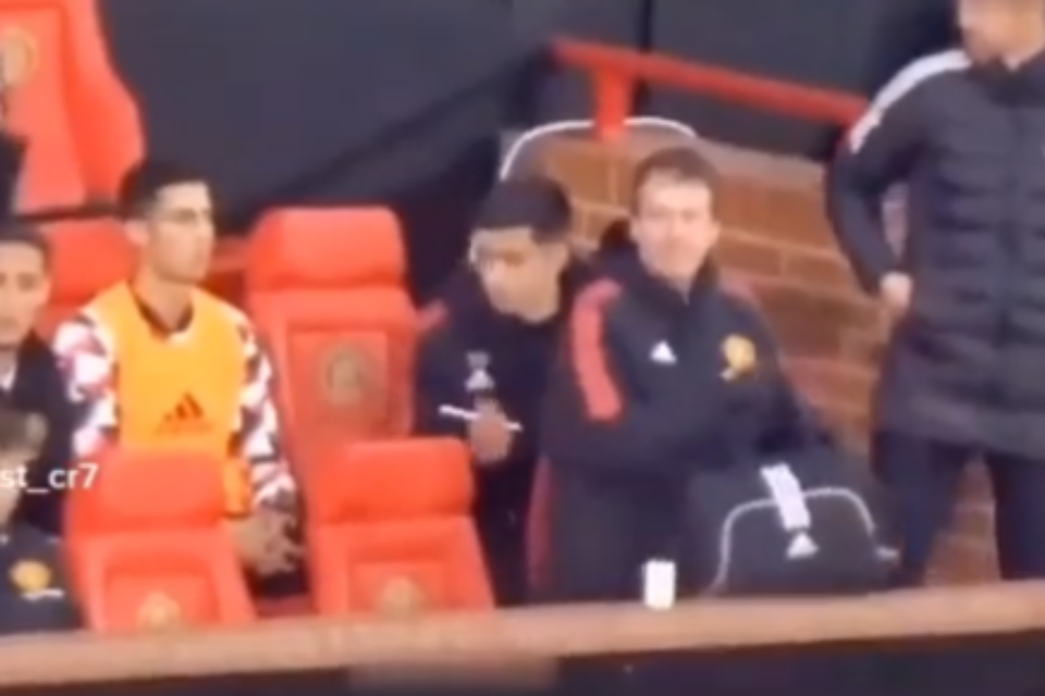 רגע הפיצוץ נחשף: צפו ברונאלדו מסרב לעלות מהספסל | ישראל היום