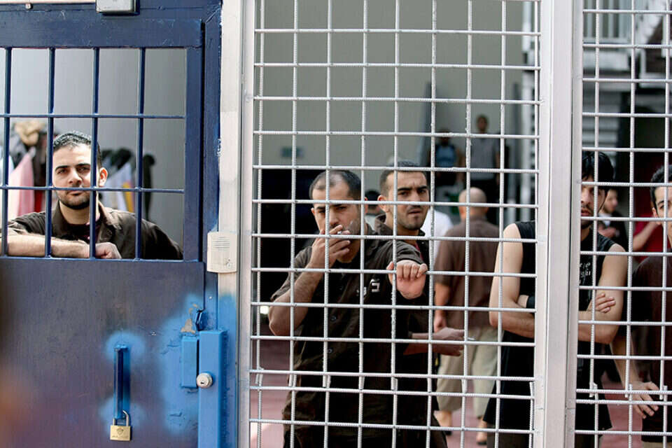 עכשיו זה סופי: לא יחולו שינויים בתנאי האסירים הביטחוניים עד אחרי החגים ...