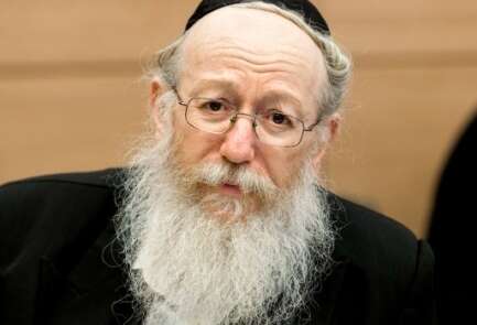 Litzman vows to ensure force-feeding of prisoners