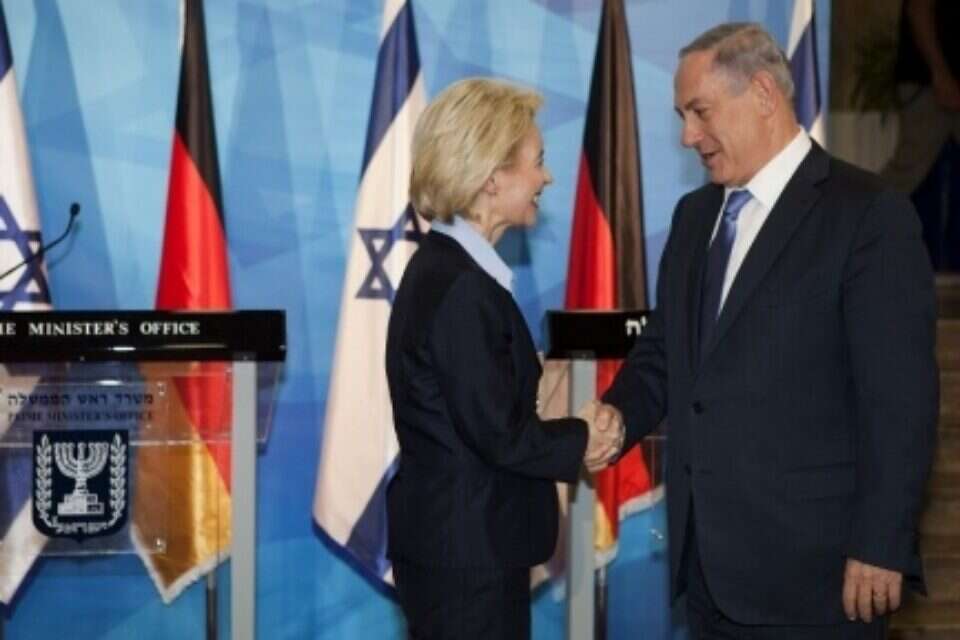 צילום: AFP // Prime Minister Benjamin Netanyahu and German Defense ...