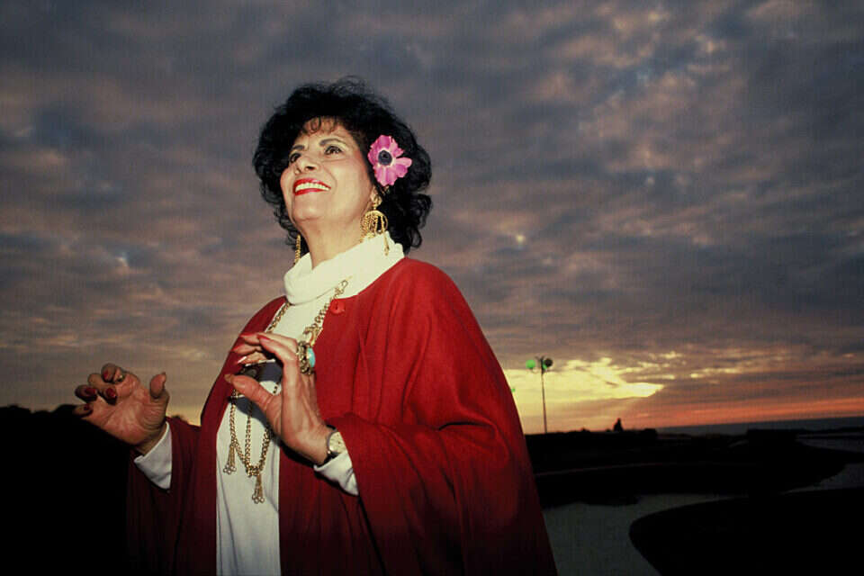 100 שנים להולדתה של שושנה דמארי: מהו סוד הקסם של המיתוס שהפכה להיות ...