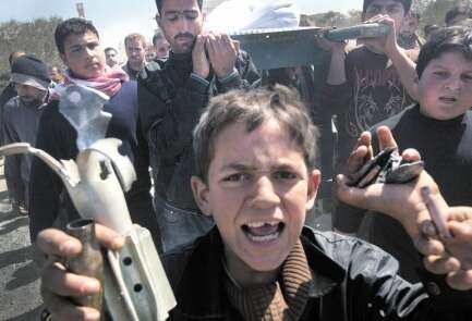 Syrian pilot joins opposition forces, flies to Turkey