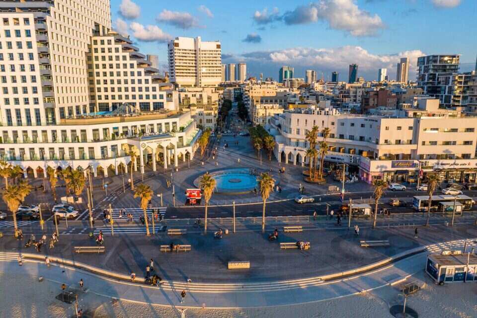 סגירת מעגל: רשת KFC חוזרת לתל אביב | ישראל היום