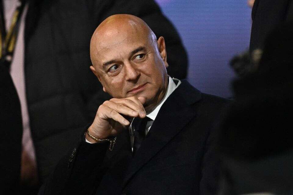 אוהד הקבוצה, שנוי במחלוקת ואיש עסקים מדופלם: כל מה שלא ידעתם על דניאל ...