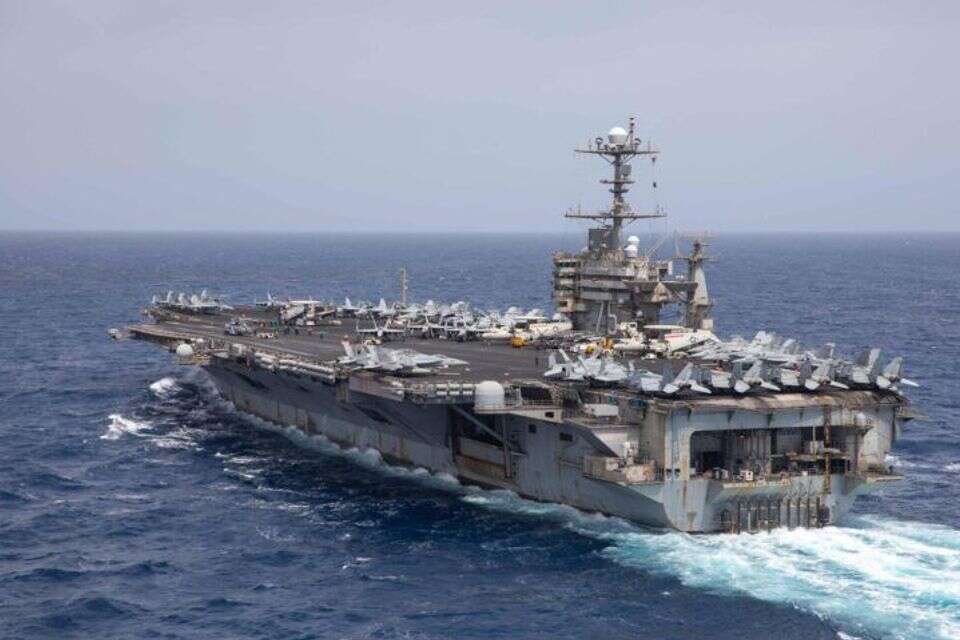 הצי האמריקני מודיע: איבדנו מטוס F18 מנושאת המטוסים הארי טרומן | ישראל היום