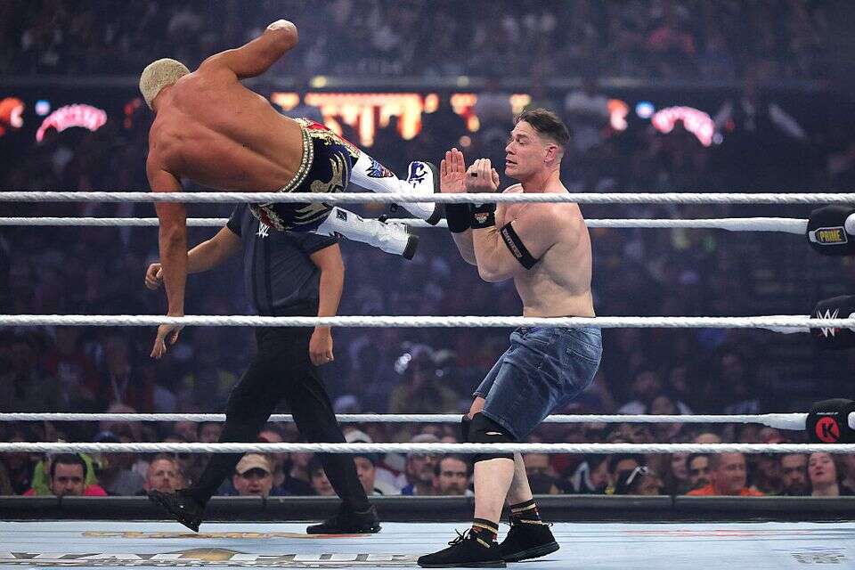 בין ישראל לאיראן: ה-WWE לא מוותרת על האירוע במזרח התיכון - ומשלמת מחיר ...